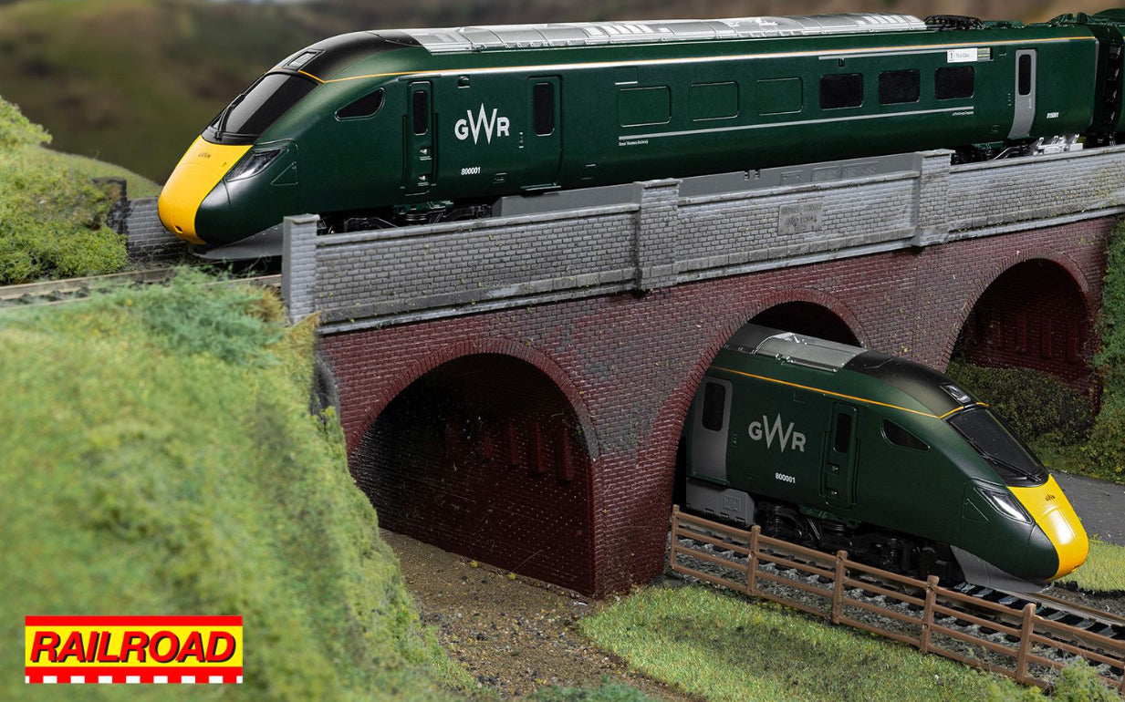 Hornby R30450 GWR - Class 800 - 800001 - Train Pack Era 11 – Chester ...